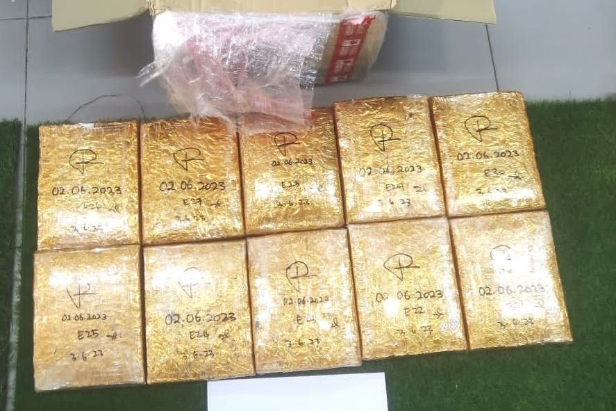 Cops Bust Drug Ring In Johor Seize RM160 000 Worth Of Ganja And Detain