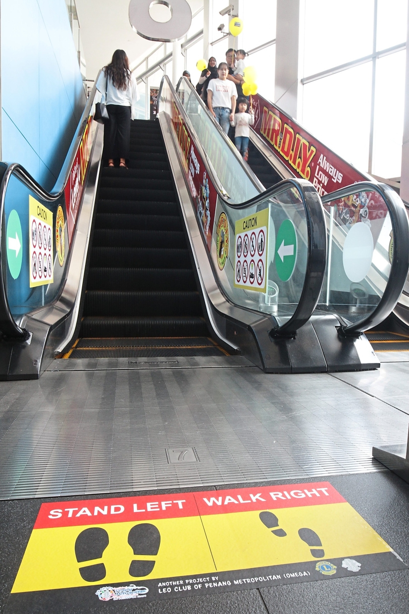 Proper escalator etiquette | The Star