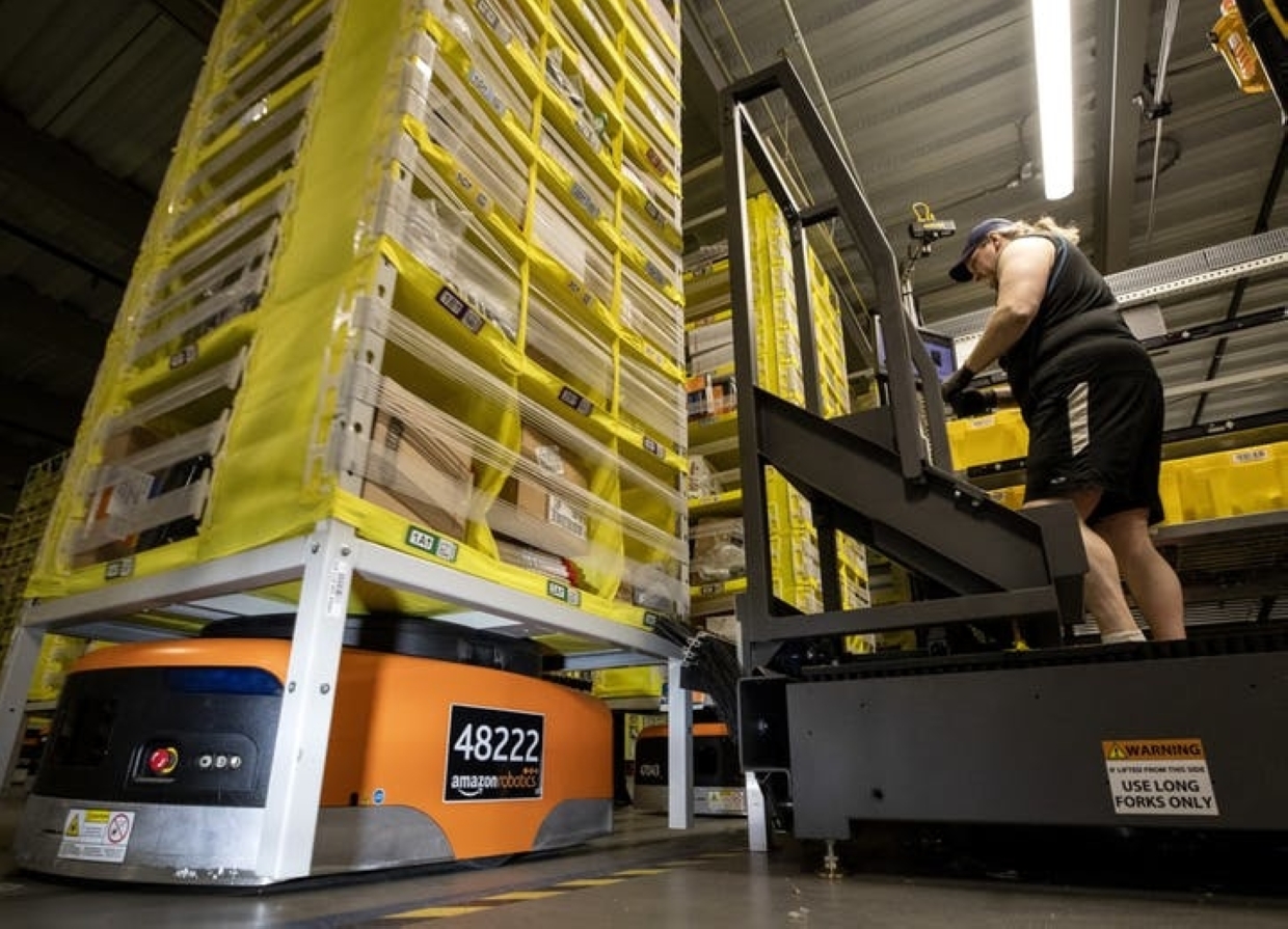 Robots helping Amazon improve its game in the US | The Star