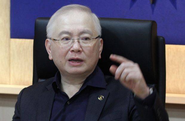 File report if you have proof MCA is corrupted, Lim told | The Star