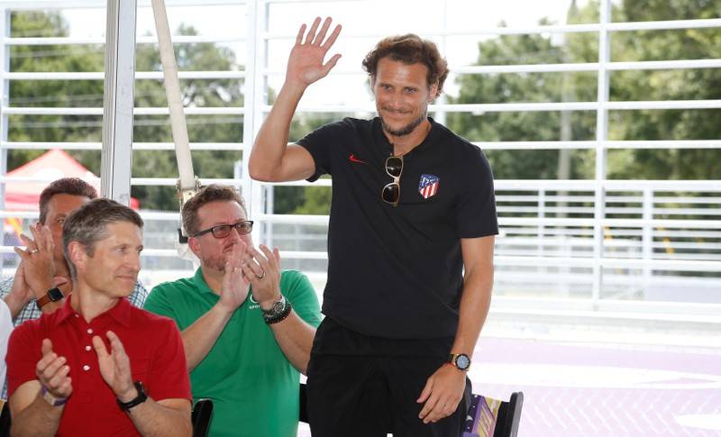 Football: Former Uruguay striker Forlan announces retirement | The Star