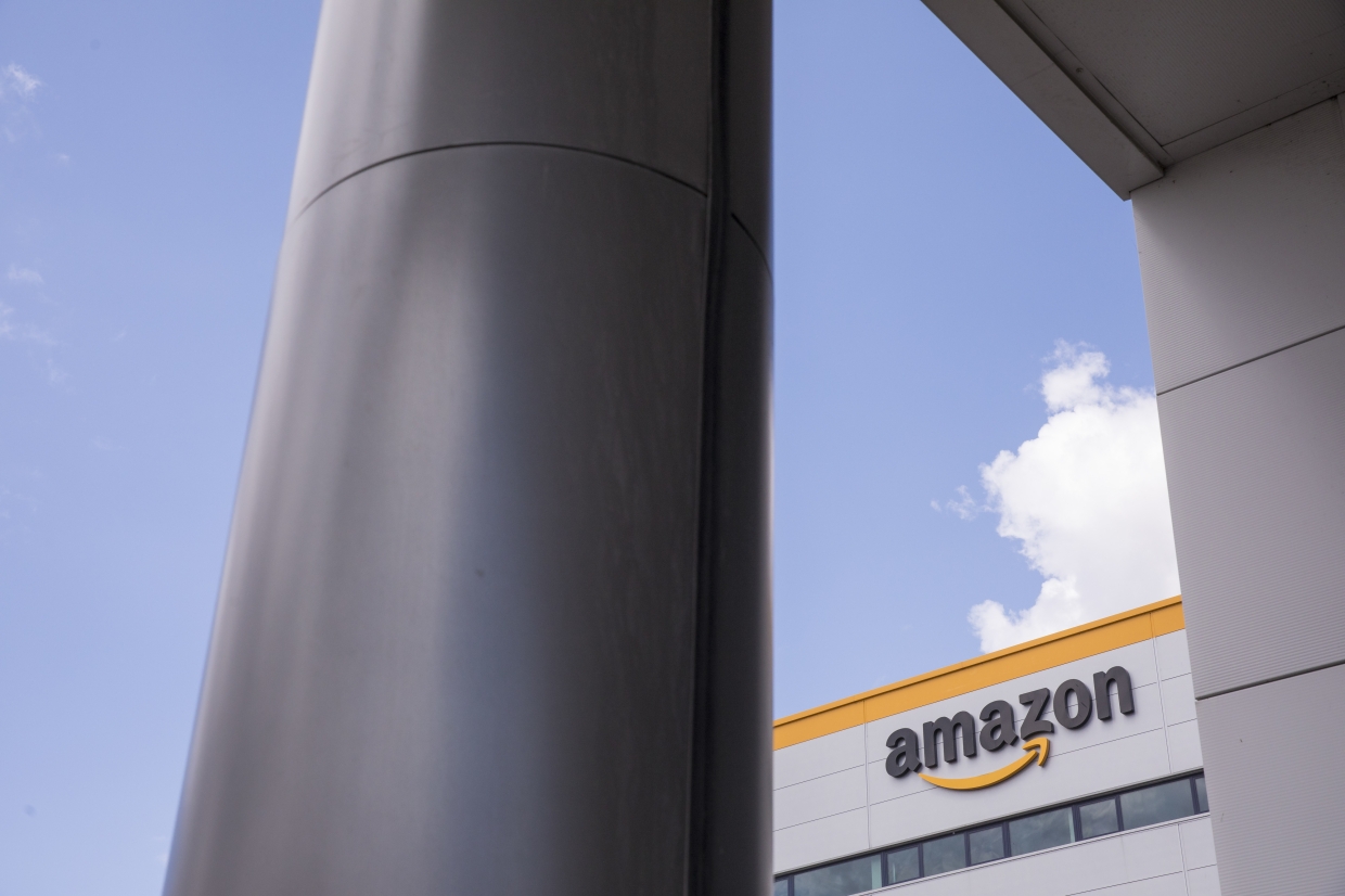 Amazon’s cloud-computing empire faces threat from edge of the network ...