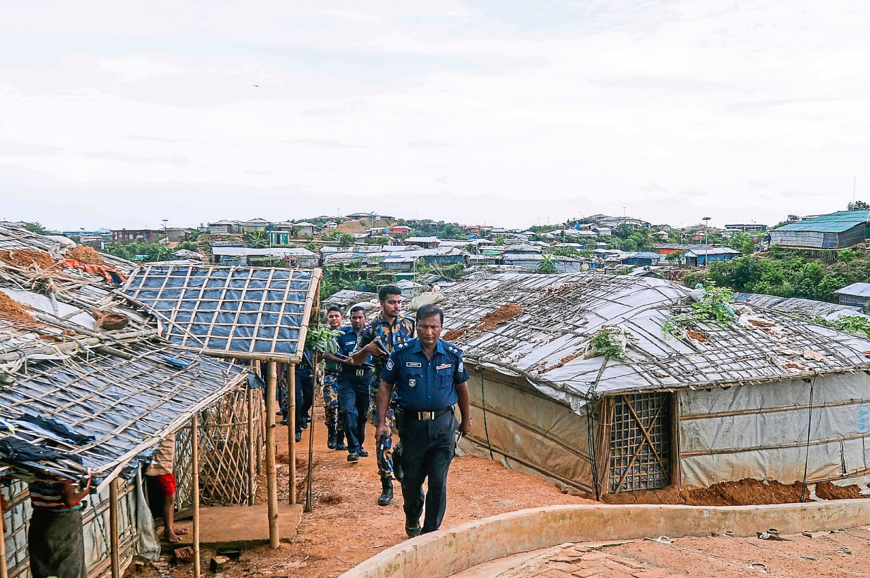 Rohingya refugees in Bangladesh outstaying their welcome, say locals ...