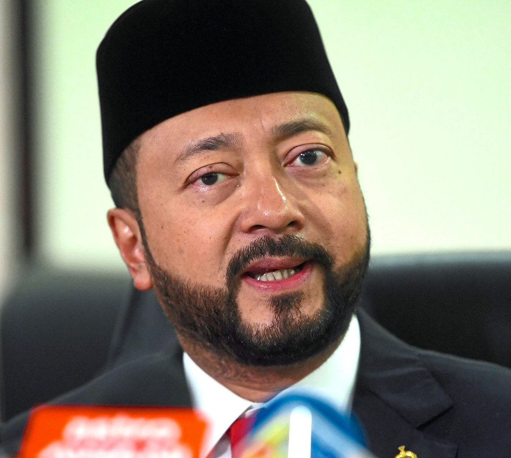 Mukhriz heads honours list | The Star