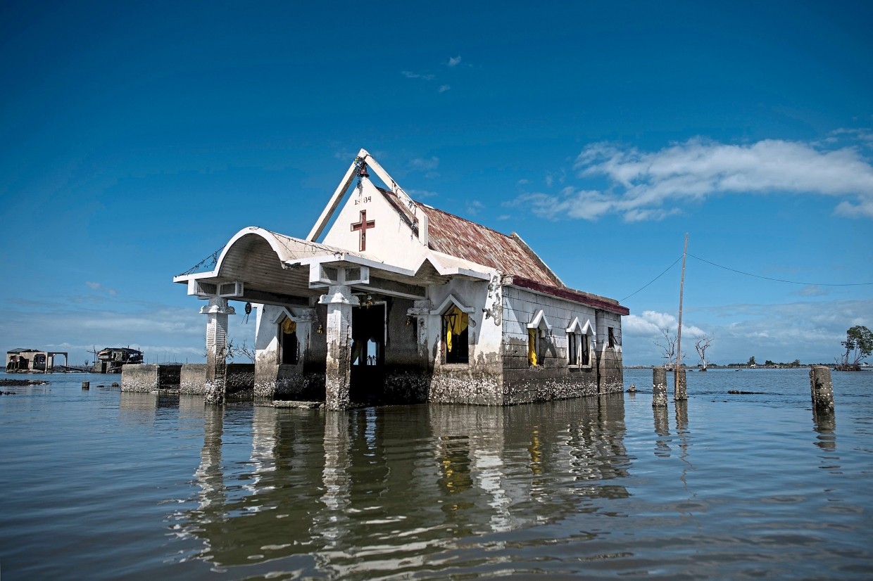 Slow-motion disaster in Philippines | The Star