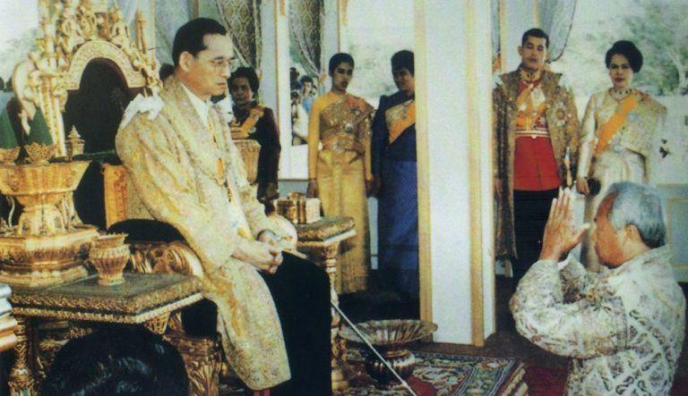 Prem Tinsulanonda: The man behind Thailand’s revered king | The Star