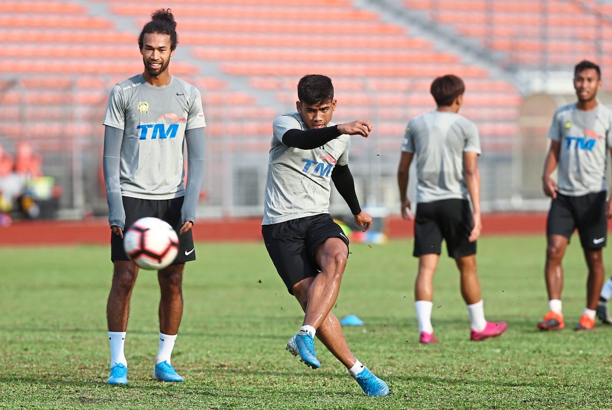 Football: Armed with know-how | The Star