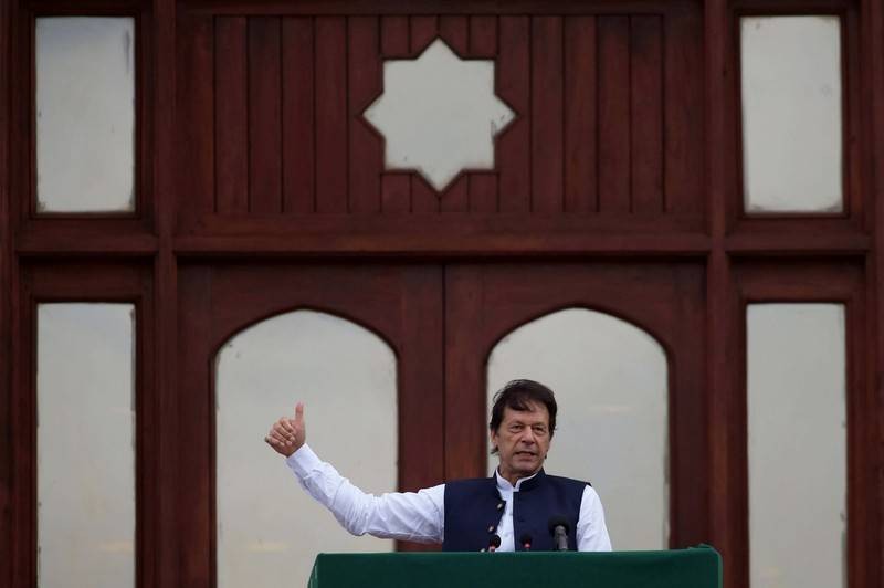 Pakistan PM aims to restart Afghan peace talks | The Star
