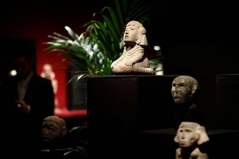 French auctioneer defies Mexico with sale of pre-Columbian artefacts ...