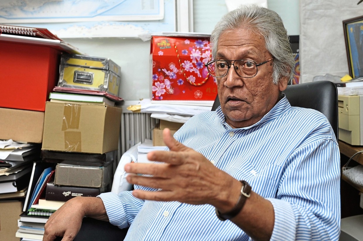 Lawyer-poet wins Pro Bono Award | The Star