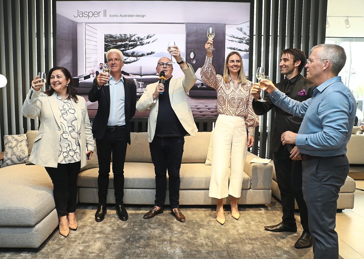 Flagship store opens in kingly fashion | The Star