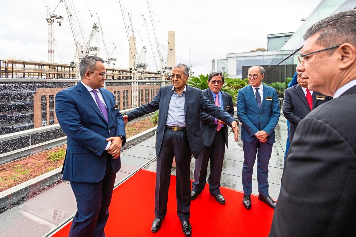 Mahathir tours London Battersea Power Station | The Star