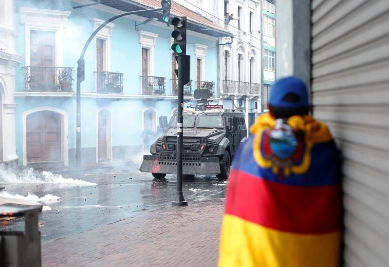 Ecuador declares state of emergency as fuel protesters battle police ...