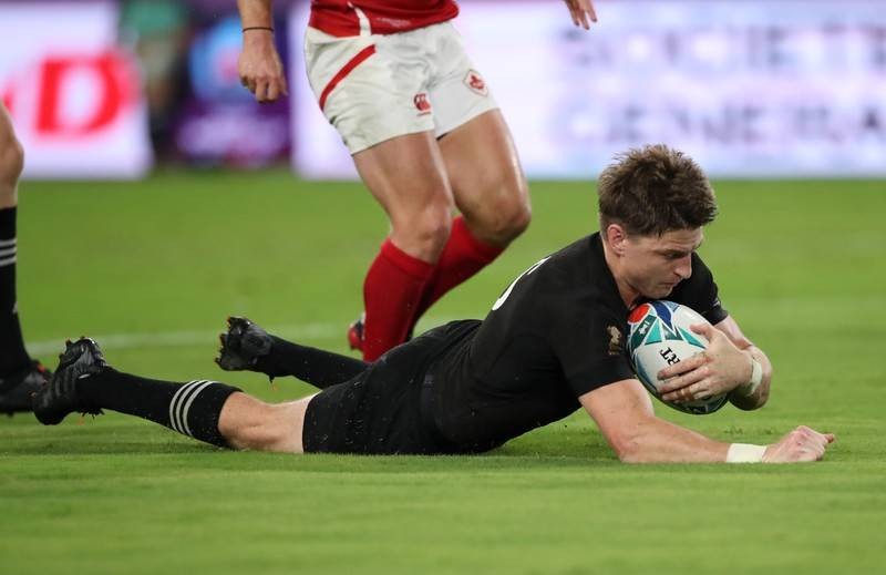 Rugby: New Zealand's Barrett carrying slight injury - report | The Star