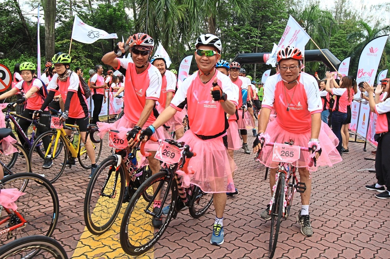 Cycling in solidarity in pink | The Star