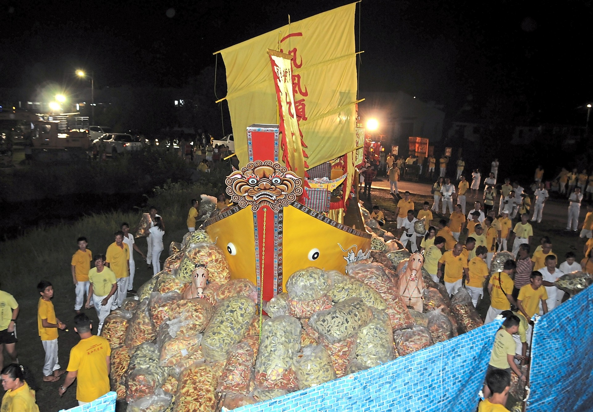 Grand parade to the sea | The Star