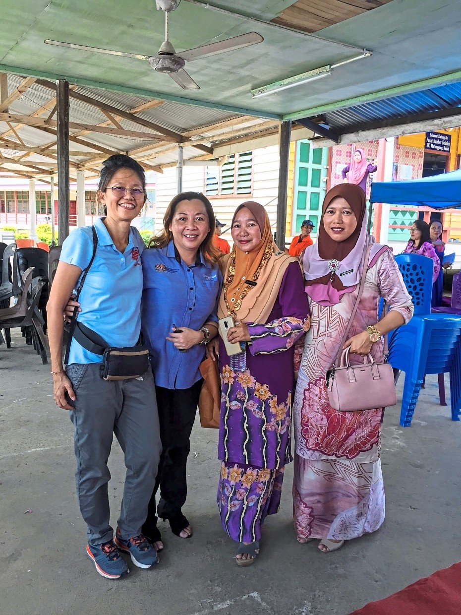 Lady in stilettos | The Star