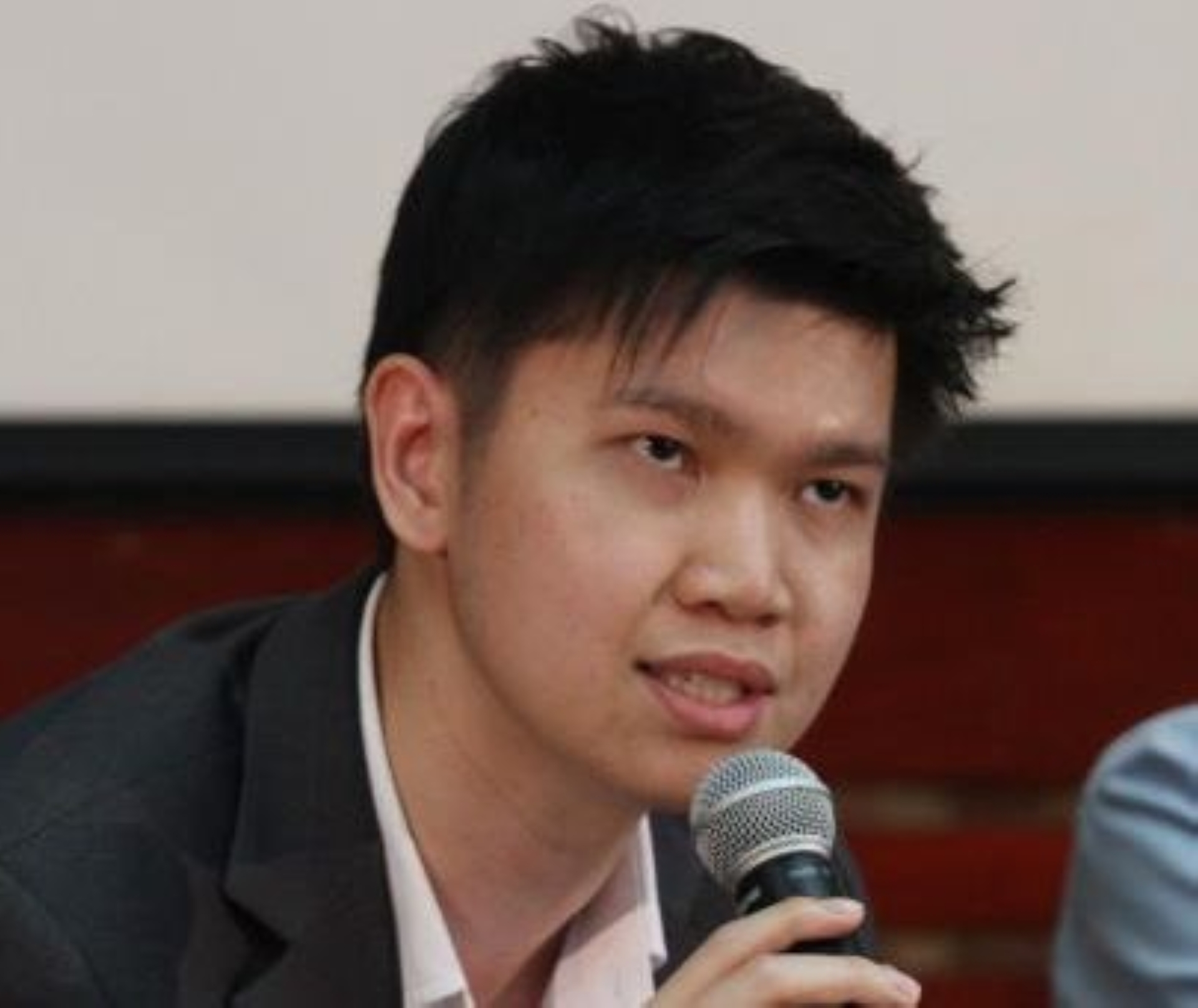 Hakam calls for inquest into death of Nigerian student in Immigration ...