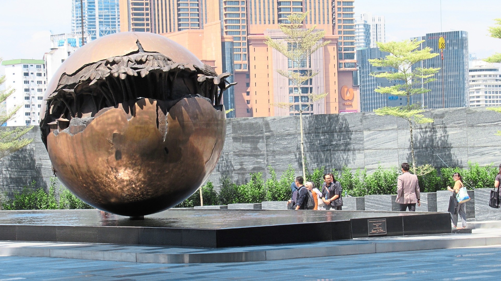 South-East Asia’s tallest building, housed in KL, gets tenants | The Star