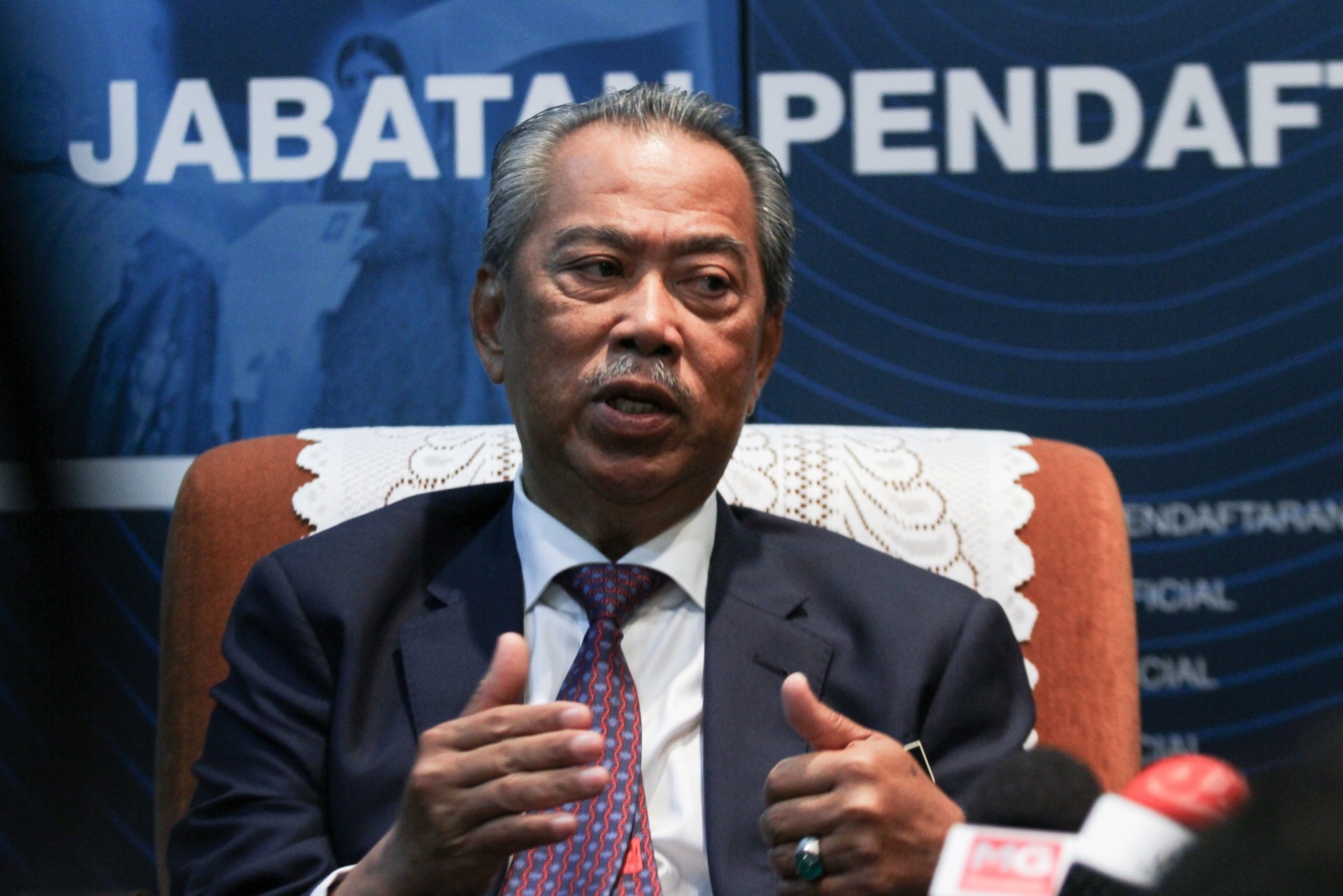 Dr M-Anwar power transition must be based on consensus among Pakatan ...