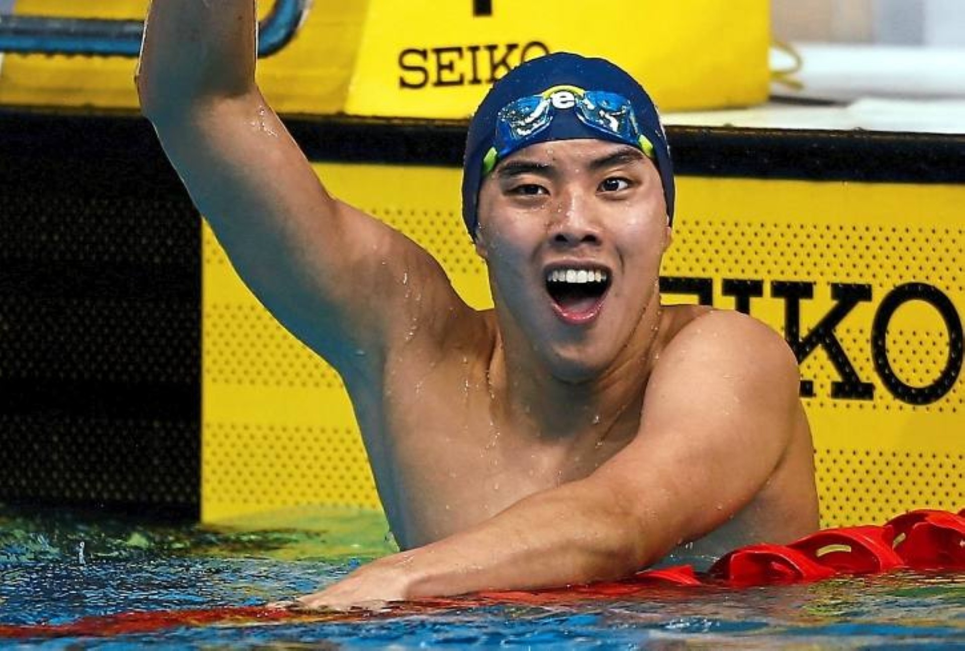 Swimming: Welson well on his way with record-breaking gold medal | The Star