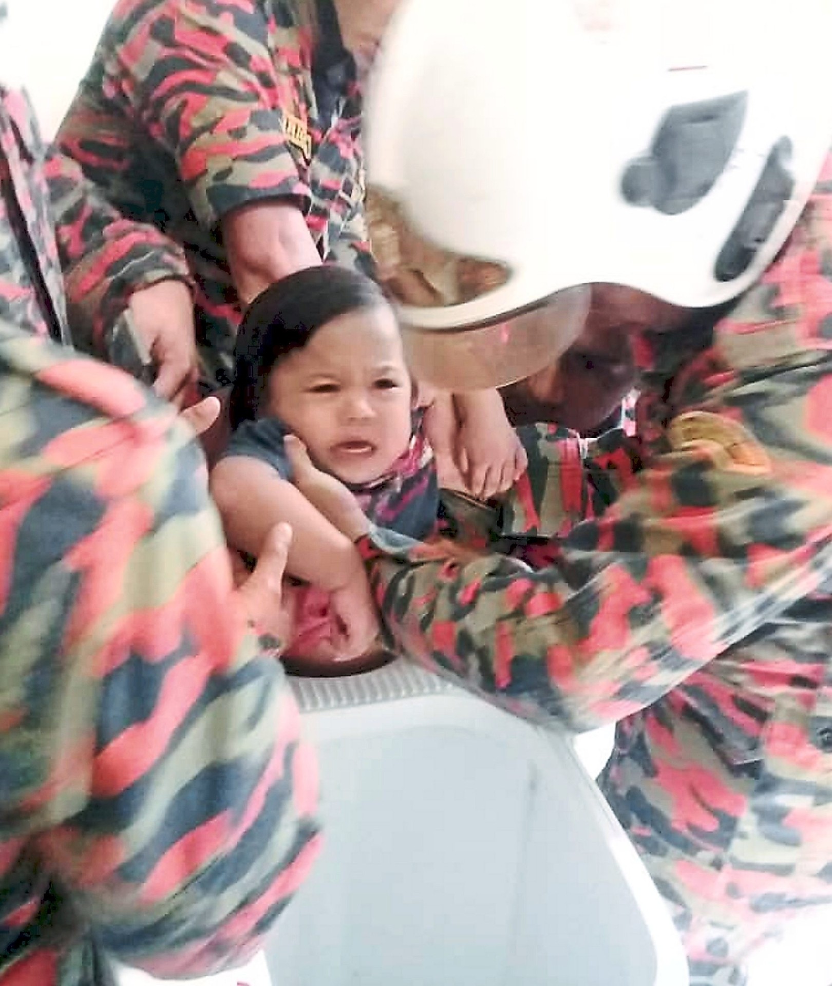 Firemen rescue girl from dryer | The Star