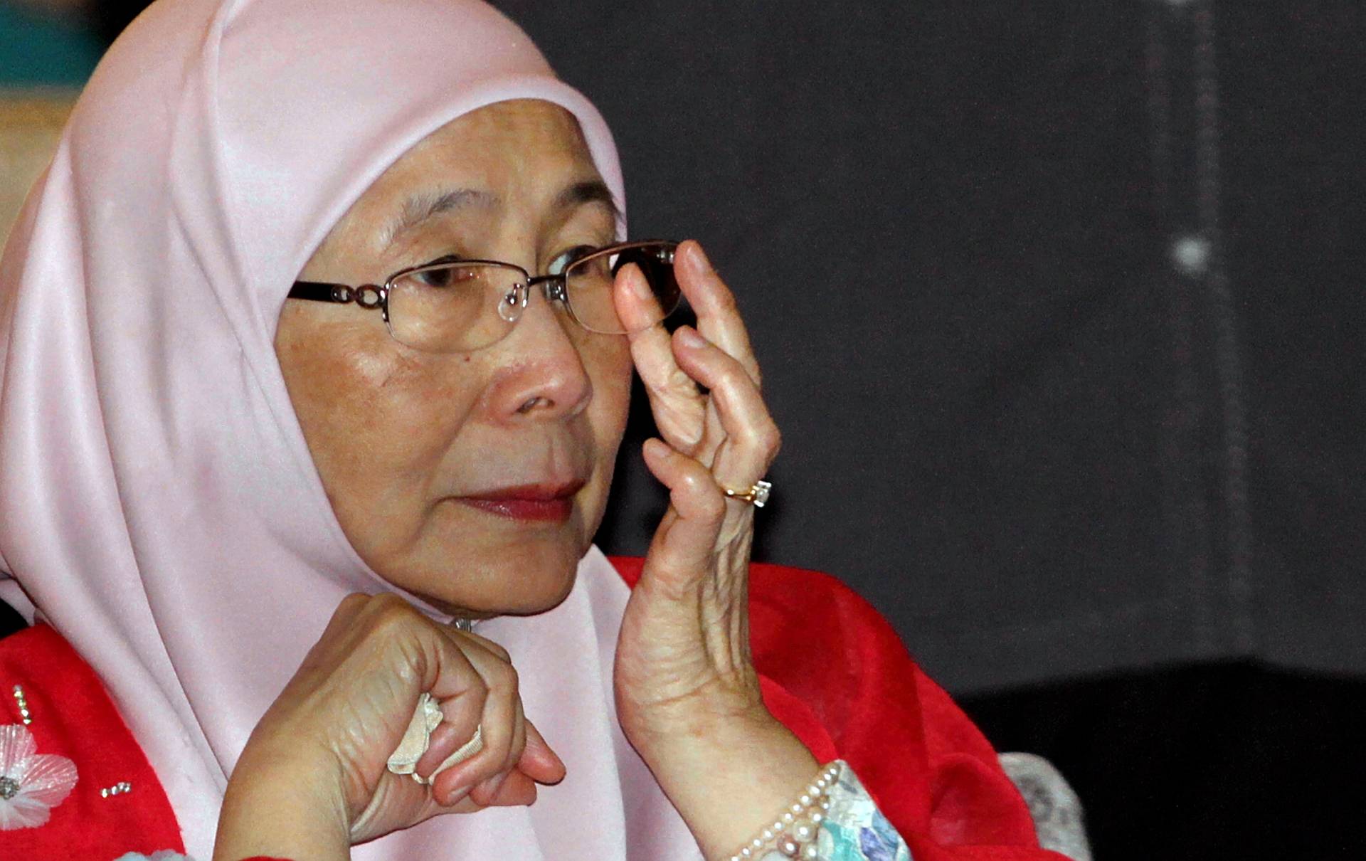 No request made to bring back Chin Peng's ashes, says Wan Azizah | The Star