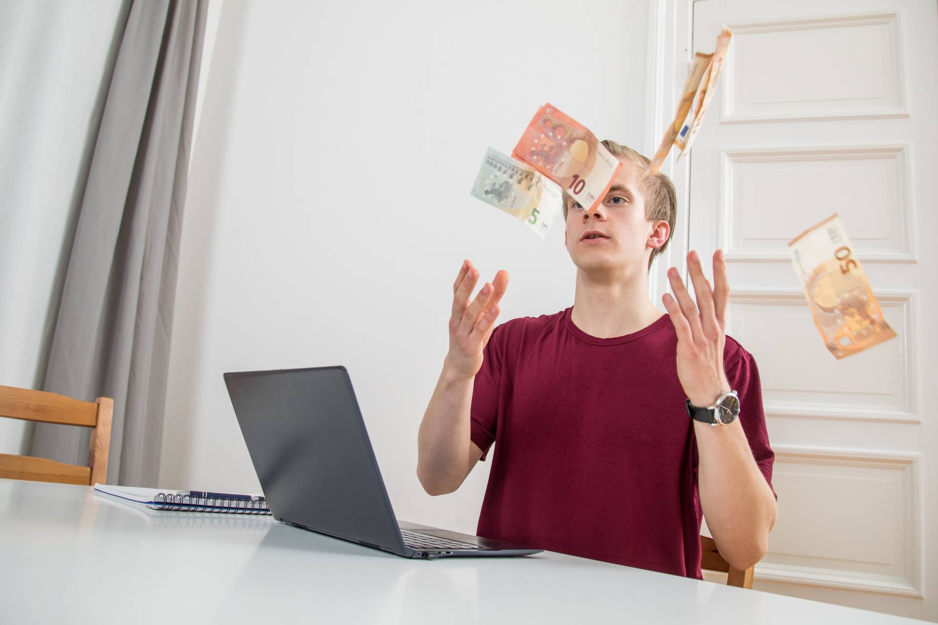 Can you really make money by crowdworking online? | The Star