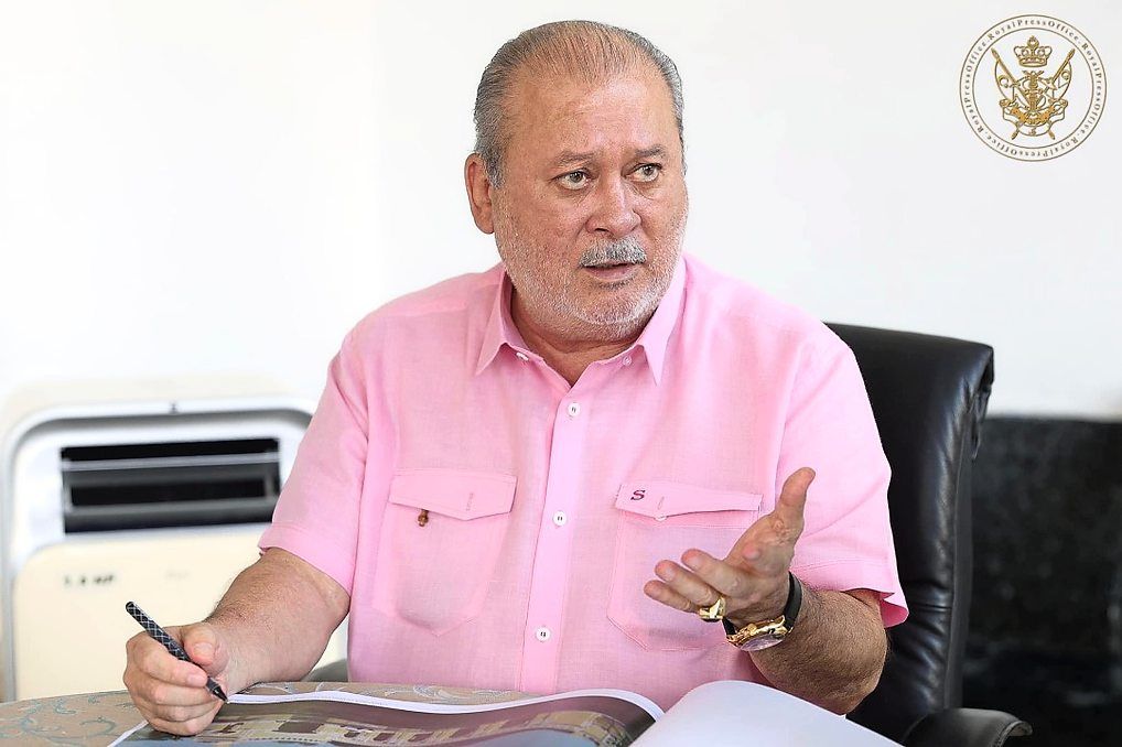 Johor Ruler hopes visit to bolster state's ties with Singapore | The Star