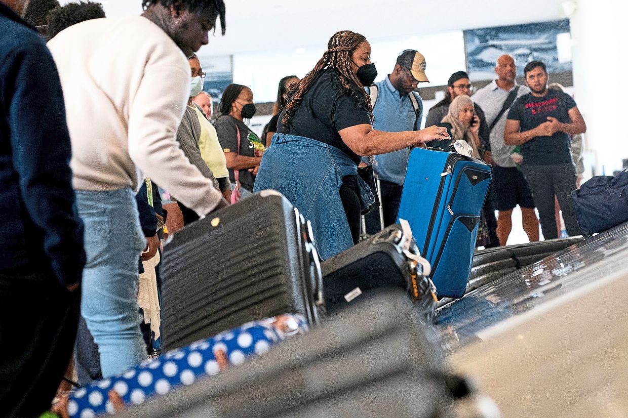 How to trick your body into beating jet lag | The Star