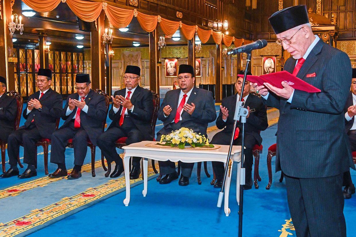 Sultan proclaims consort as Sultanah of Kelantan | The Star