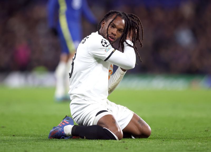 Football: Soccer-Portugal's Sanches joins PSG on five-year deal | The Star