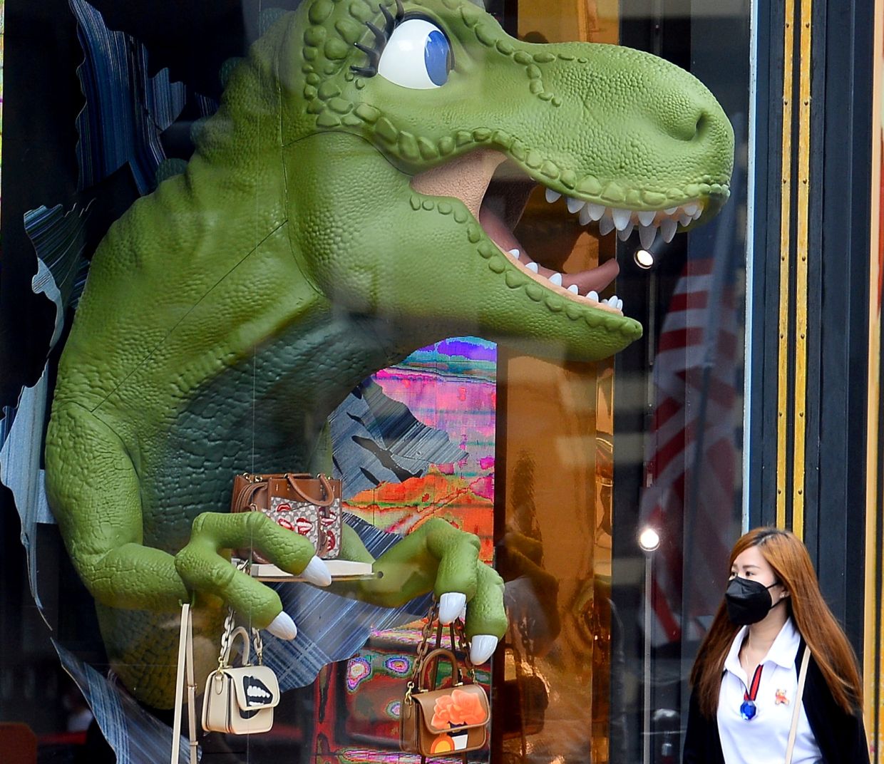 Dino store | The Star