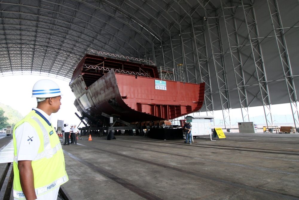 ‘Invisible’ ships a huge scandal | The Star