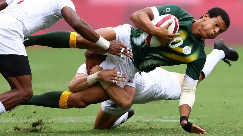 Rugby: Rugby-Bok wing Arendse suspended for four weeks after red card ...