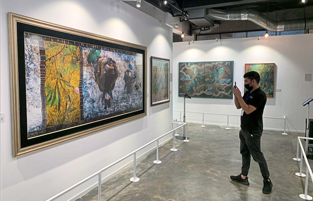 This Merdeka, Khazanah exhibits national art treasures from its ...