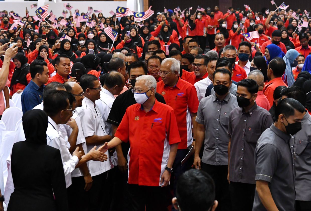 Ismail Sabri calls on Malaysian Family to defend independence, remain ...