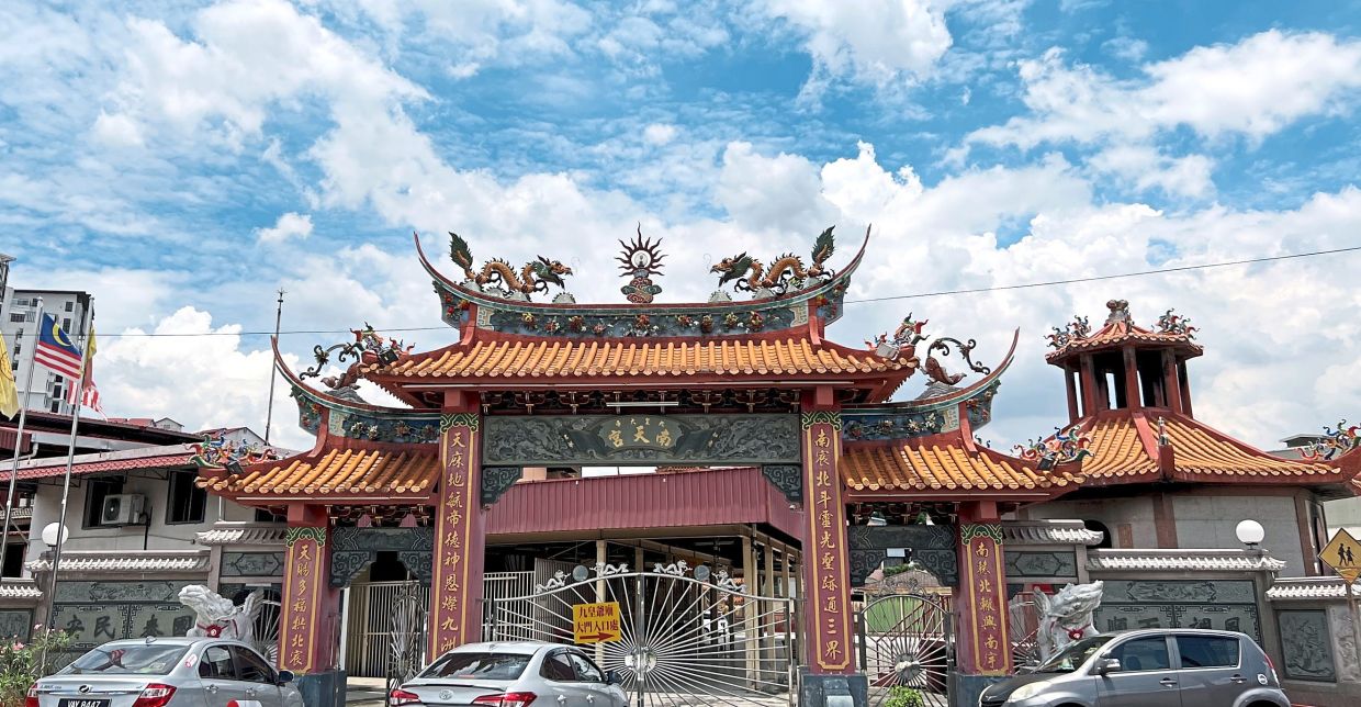 It’s all happening in Pekan Ampang | The Star