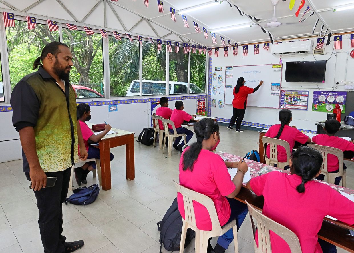 Unerring drive to keep school alive | The Star