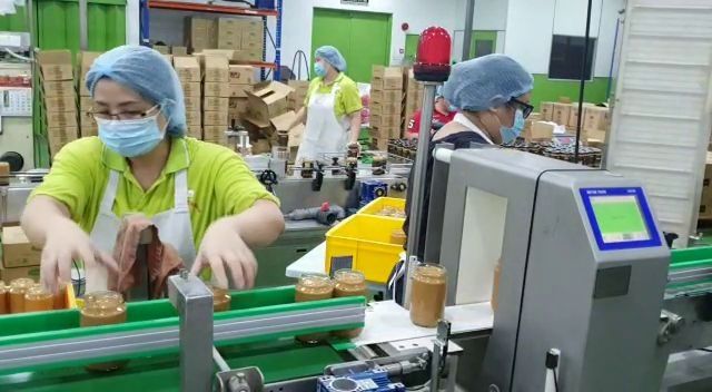 Over 200,000 foreign workers' visa approved this year so far, says ...