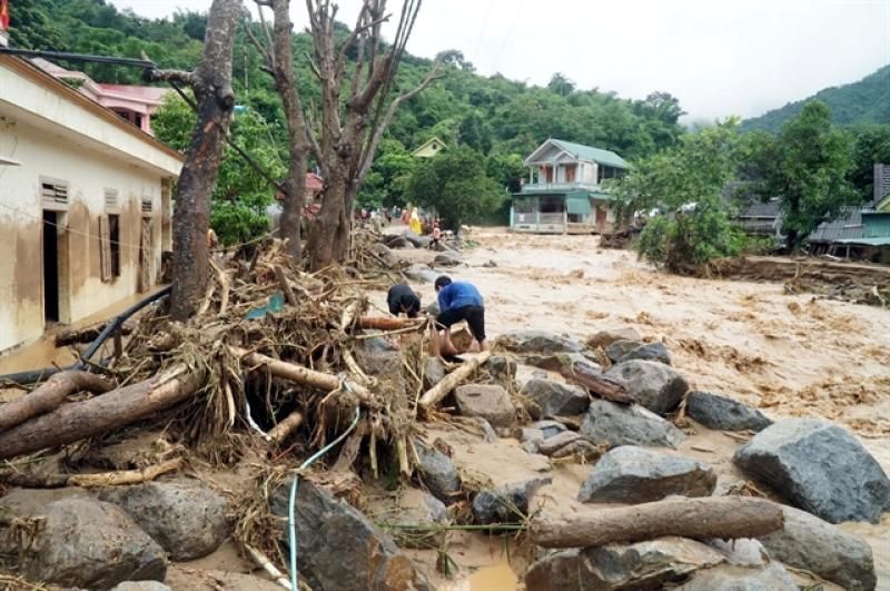 Floods kill eight in central provinces of Vietnam | The Star