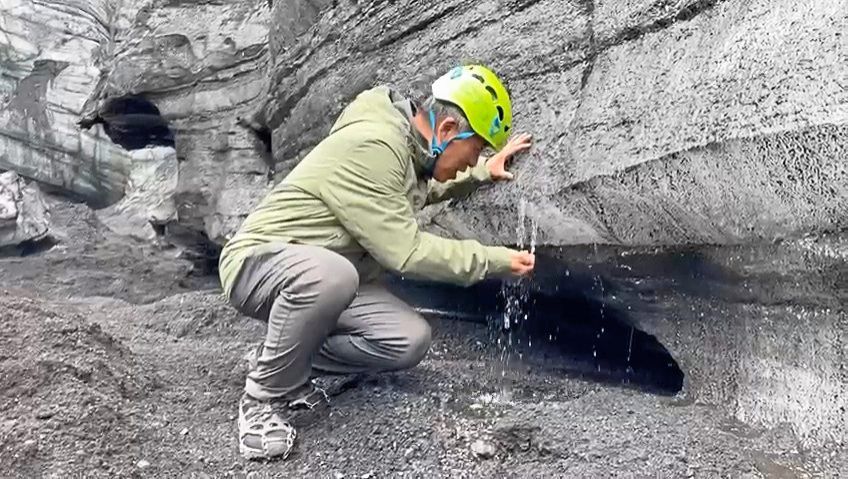 Black volcanic sand plains, moss-covered hills ... is this Mars? | The Star