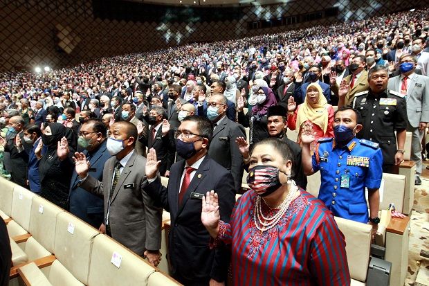 Cuepacs: Implement initiatives without delay | The Star