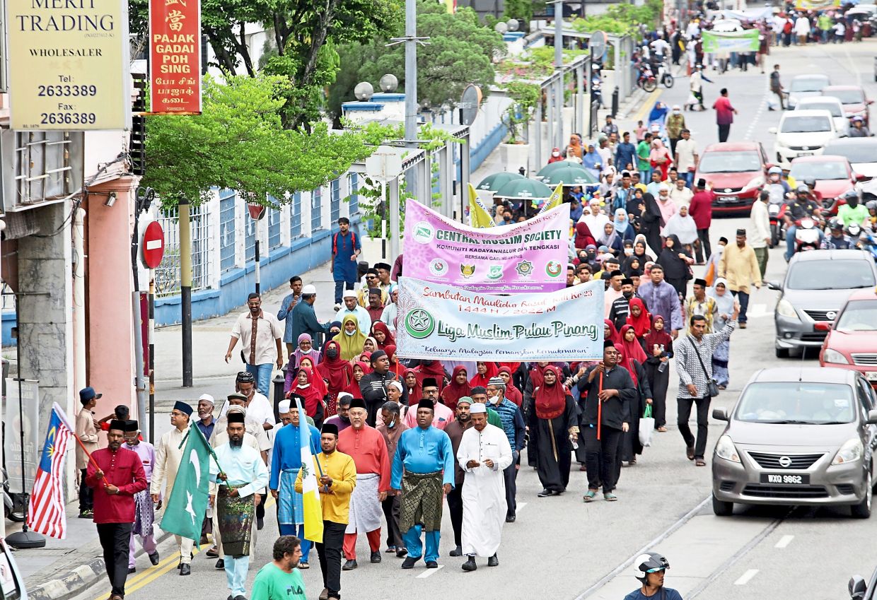 Muslims celebrate Maulidur Rasul | The Star