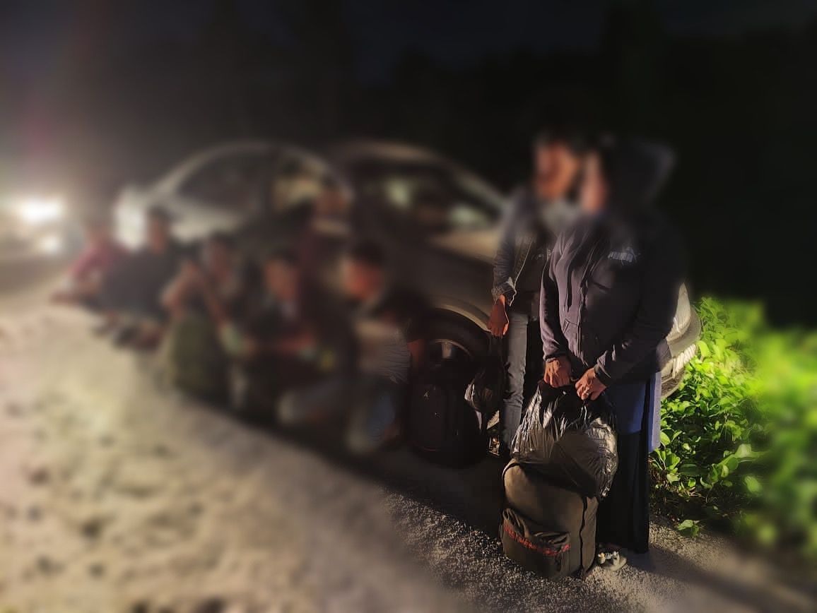 Seven people include six illegals arrested in Muar | The Star