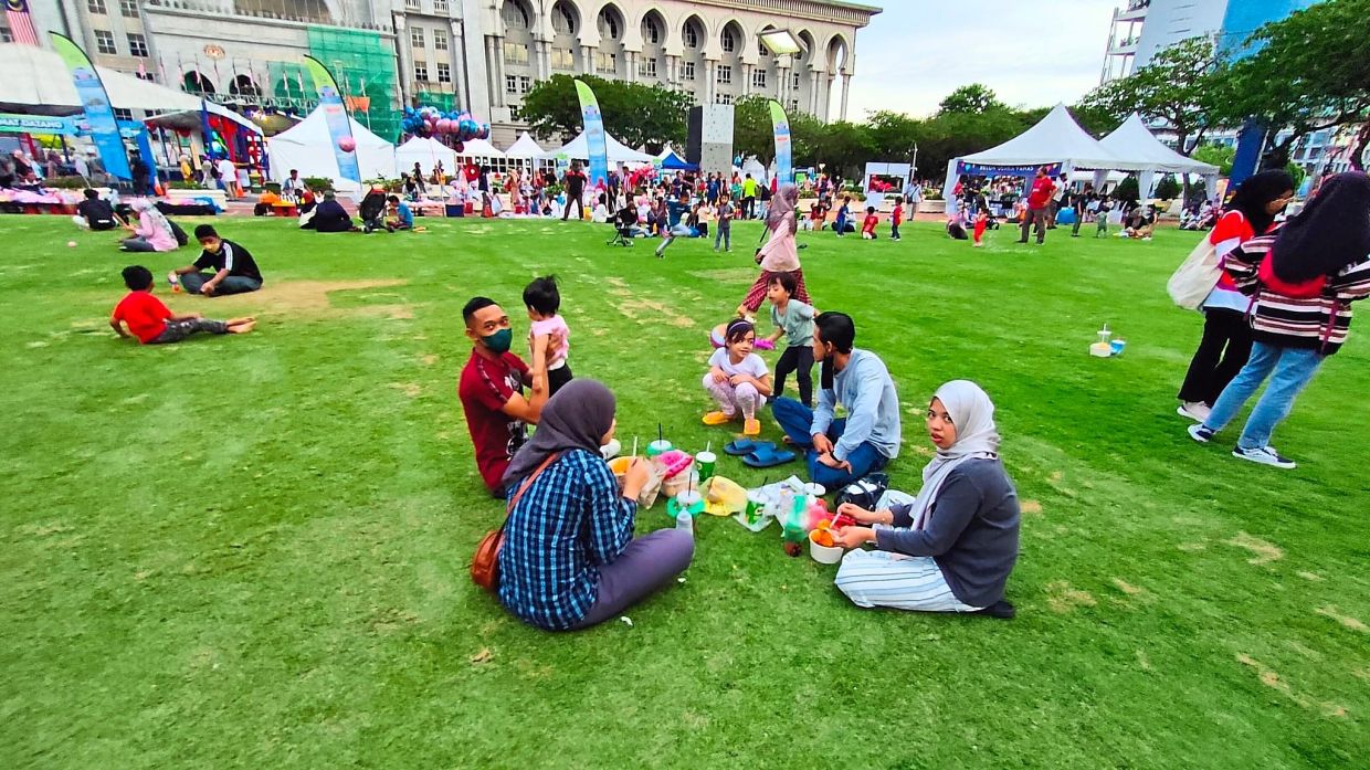 Fun activities for the whole family at Putrajaya Carnival | The Star