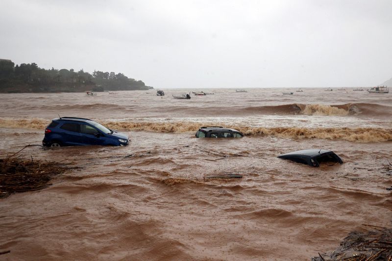 One dead in flash floods on the Greek island of Crete | The Star