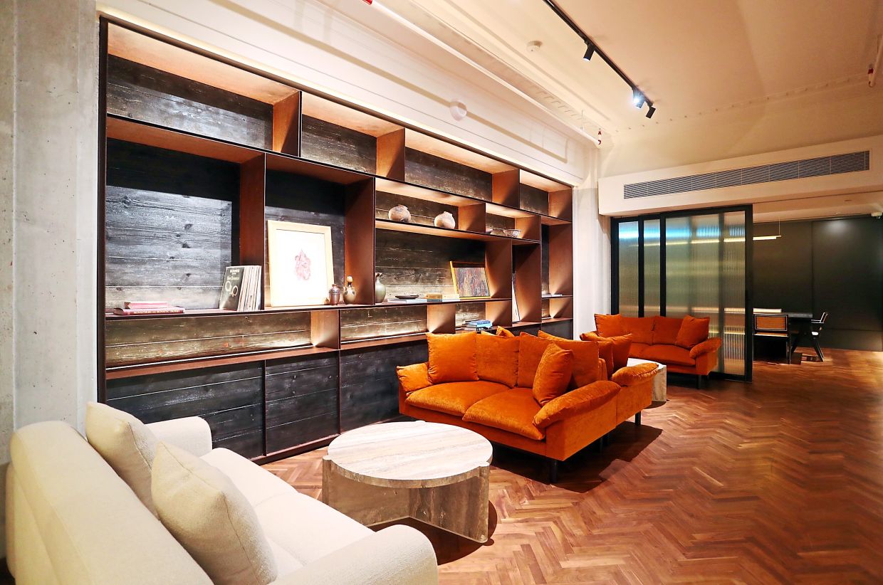 92-year-old Lee Rubber Building is now a cosy 49-room hotel in downtown ...
