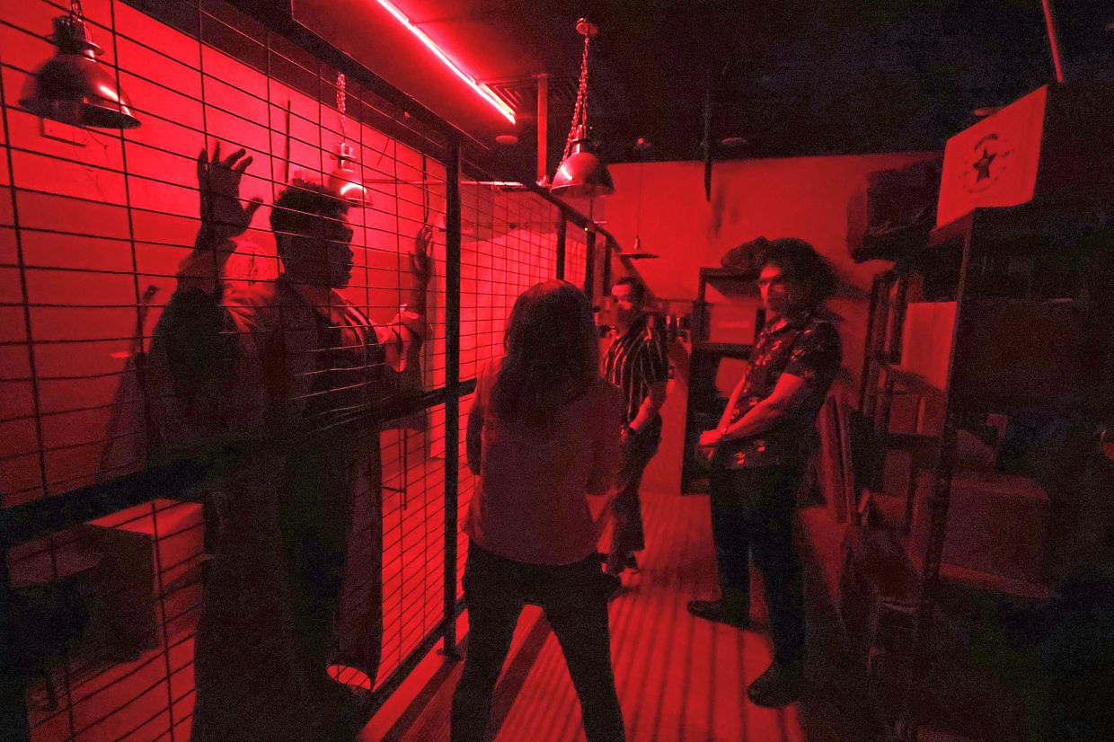 Freaking out at ‘haunted house’ | The Star