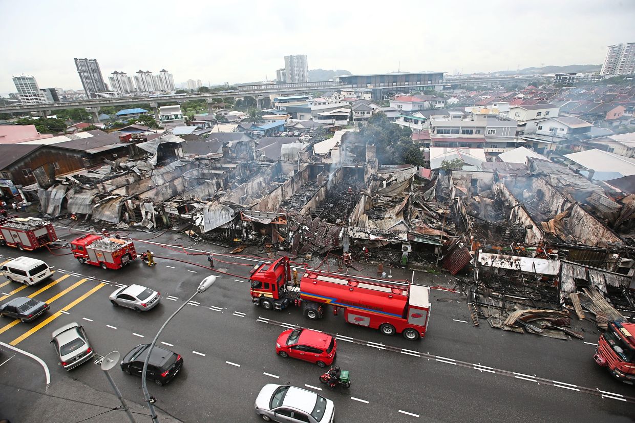Serdang shops gutted after seven-hour battle with blaze | The Star